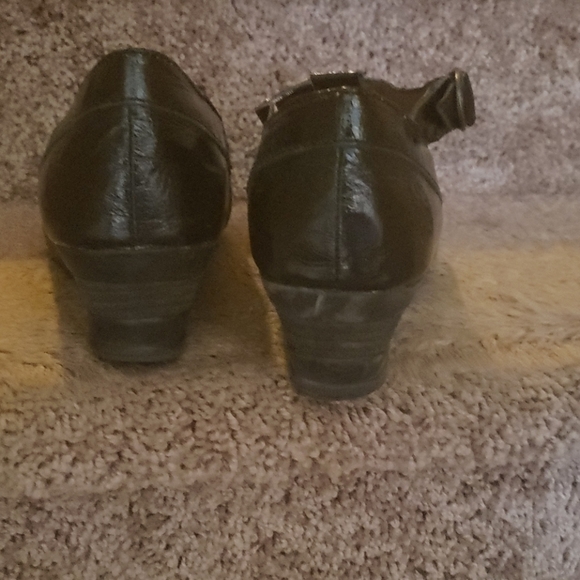 Fly London | Shoes | Fly London Boff Wedge Black 4 | Poshmark